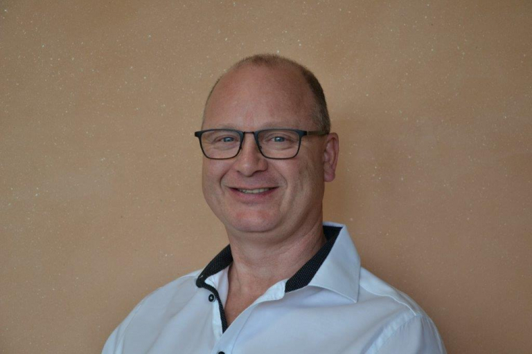 Kontakt zu Gabor - Wir stehen Ihnen mit Rat und Tat zur Seite!